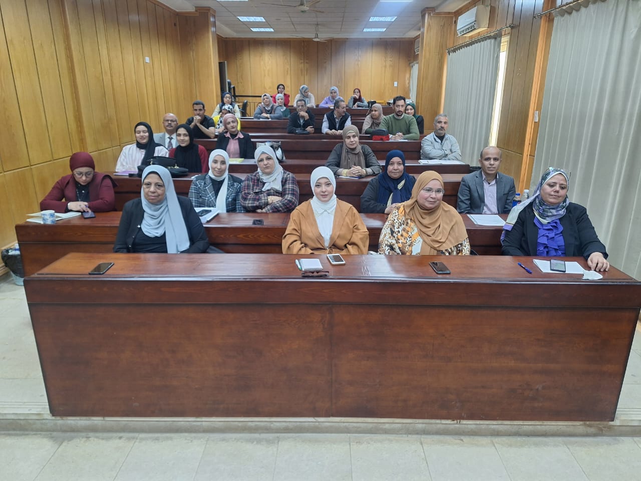 كلية التربية تنظم ورشة تدريبية حول بنك المعرفة المصري